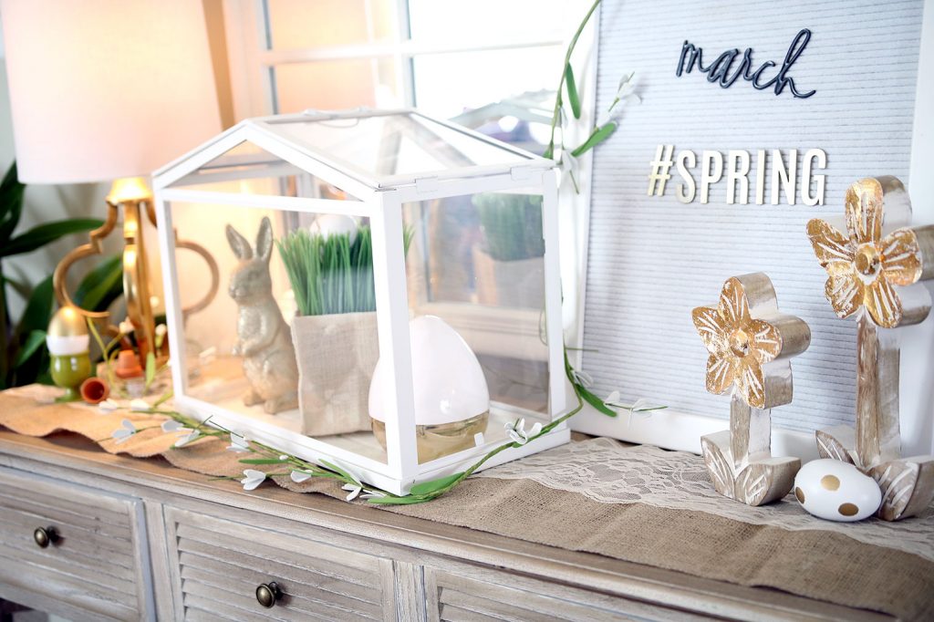 Spring Vignettes & Console Table Decor {Spring Festival Blog Hop ...